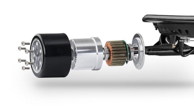 10 Best Electric Skateboard in 2025 (from Budget to Premium)