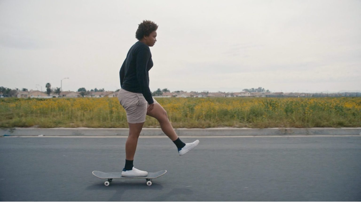 15 Best Female Skateboarders of All Time Who Rule Skatepark